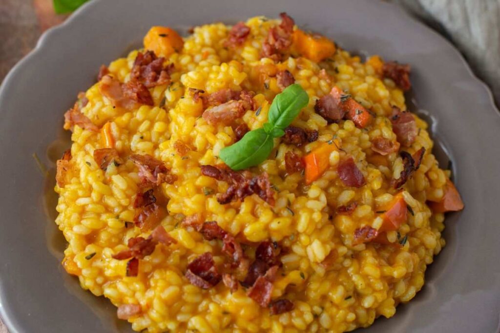 Risotto zucca e speck: ricetta cremosa | Pourfemme